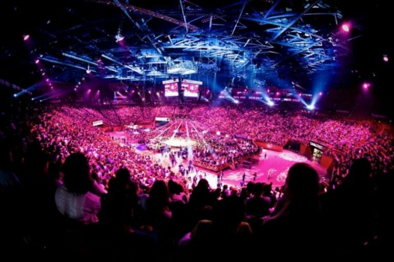 Juste Debout 2014 : Stand up pour les français ! | VL Média