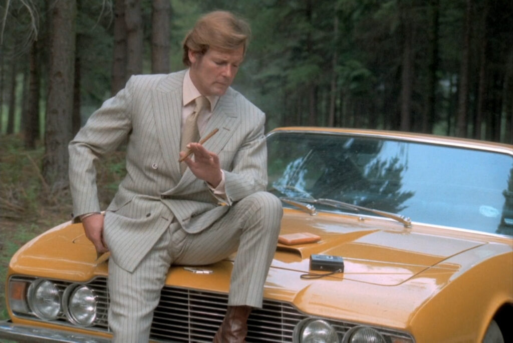 Lord Brett Sinclair : Votre majesté vous salue bien