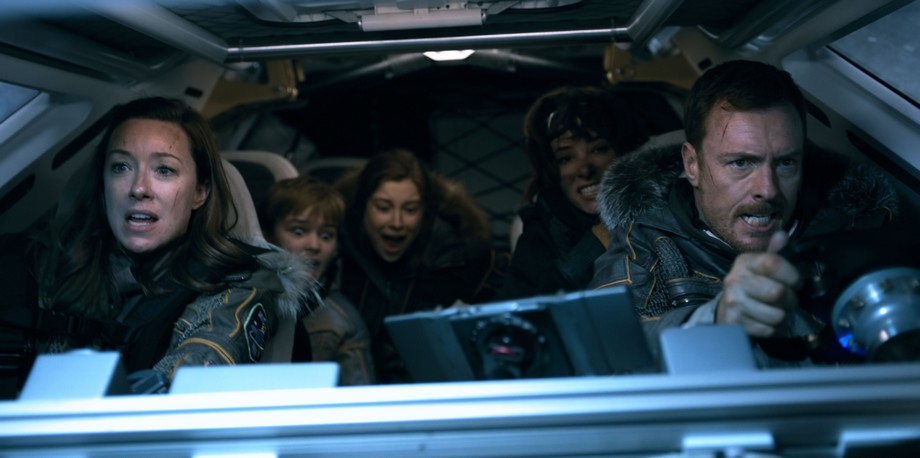 Les premières images du remake de Lost in space (Netflix)