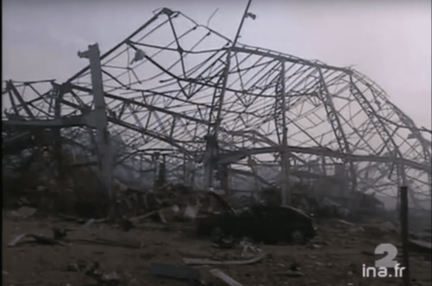 Catastrophe d'AZF à Toulouse : 20 ans après le drame | VL Média