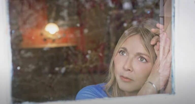 "Et si un jour tu revenais" : Hélène présente son nouveau clip | VL Média