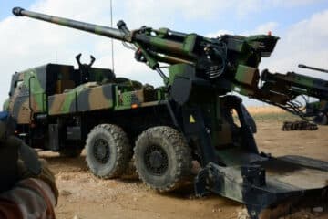 C’est quoi les fameux canons Caesar au centre du jeu dans la guerre en ...