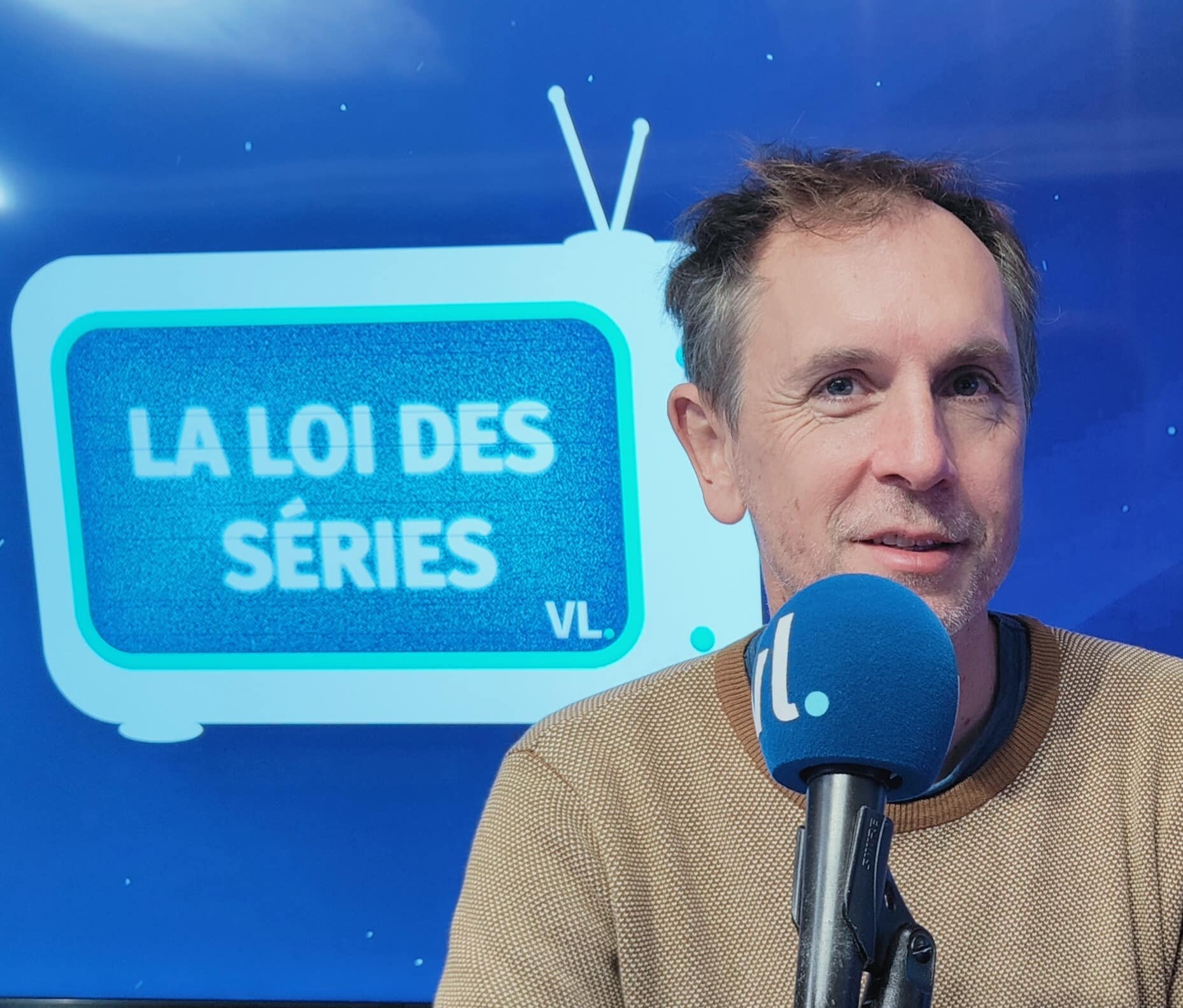 David Talbot : le juge Montgolfier de la série Tapie et Esteban | La ...