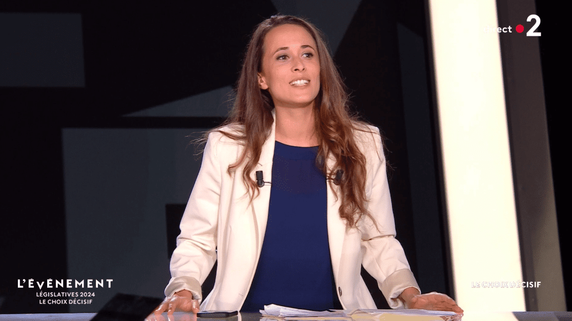 Qui est Clémence Guetté, la révélation LFI des Législatives ? | VL Média