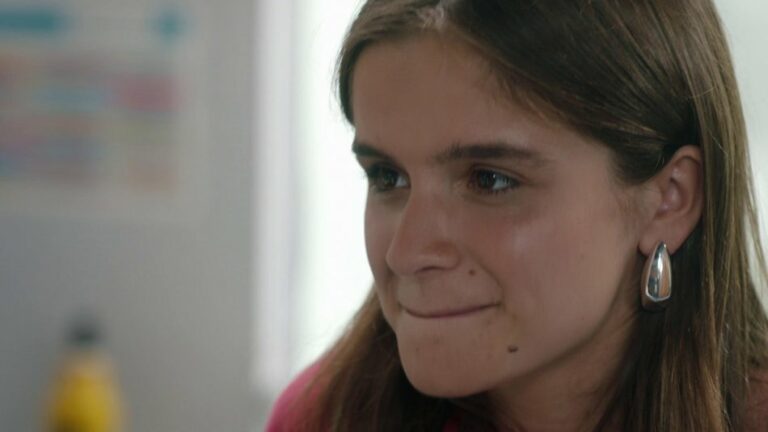 Demain nous appartient : qui est le père de Ellie ? | VL Média